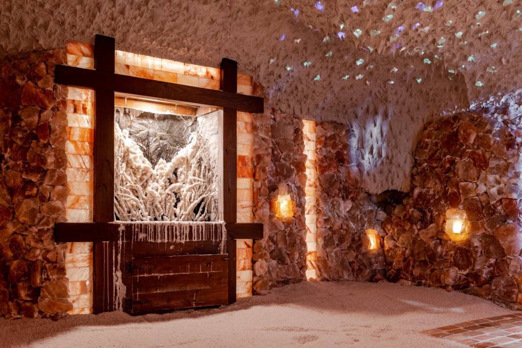 Salt Cave - Himalayan Alps Australia